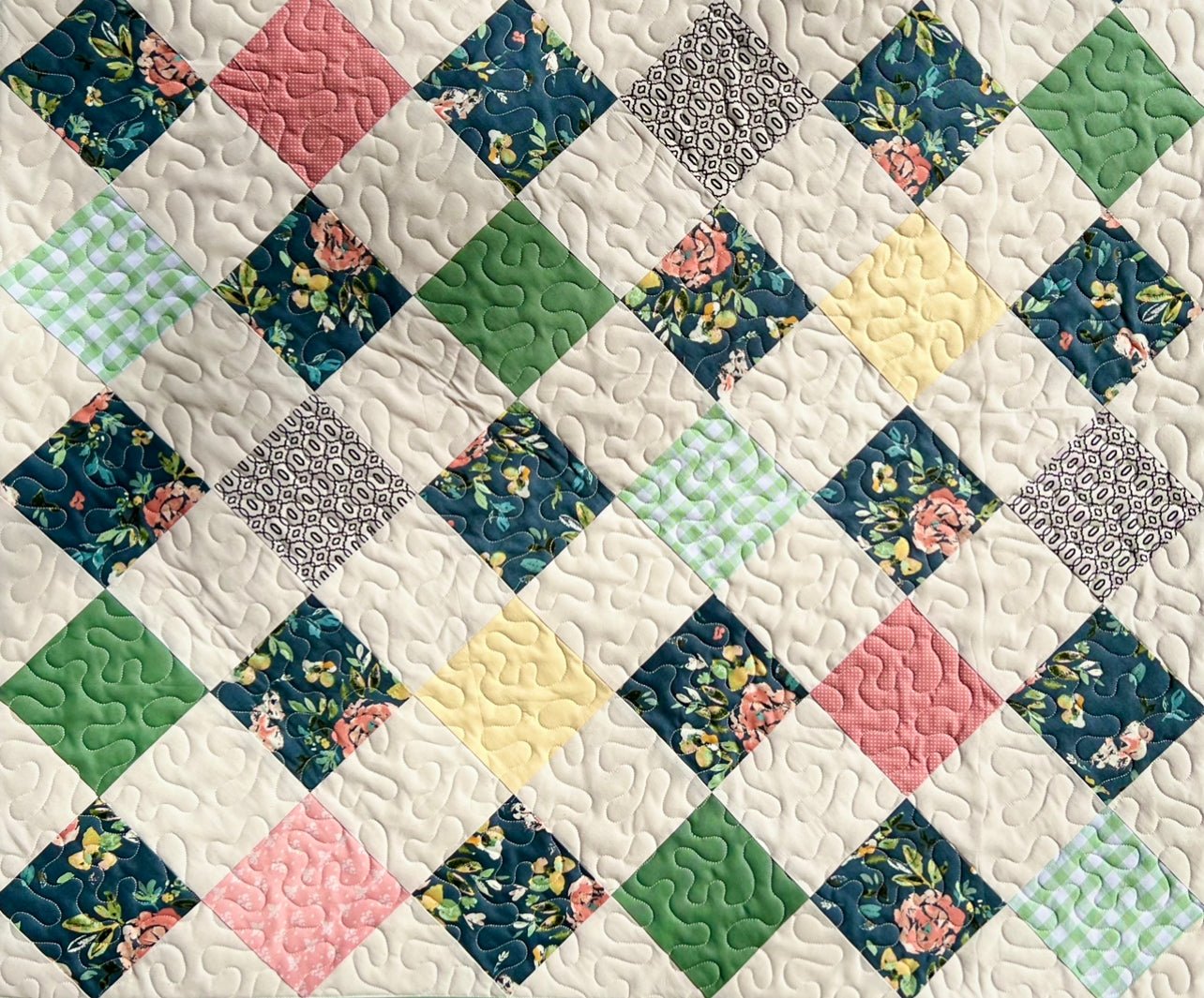Perfectly Charming Quilt Pattern – Easy Piecy Quilts