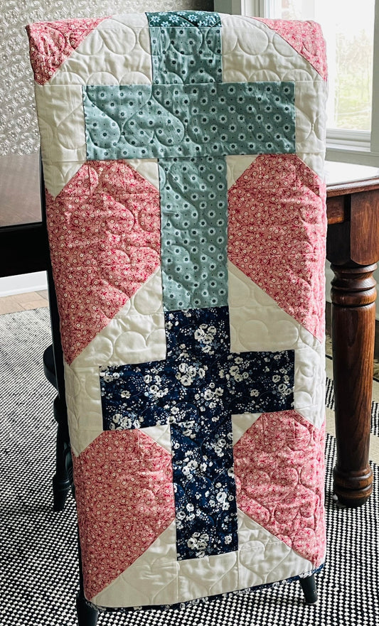 Yes He Loves Me Quilt Pattern, Paper Print Version